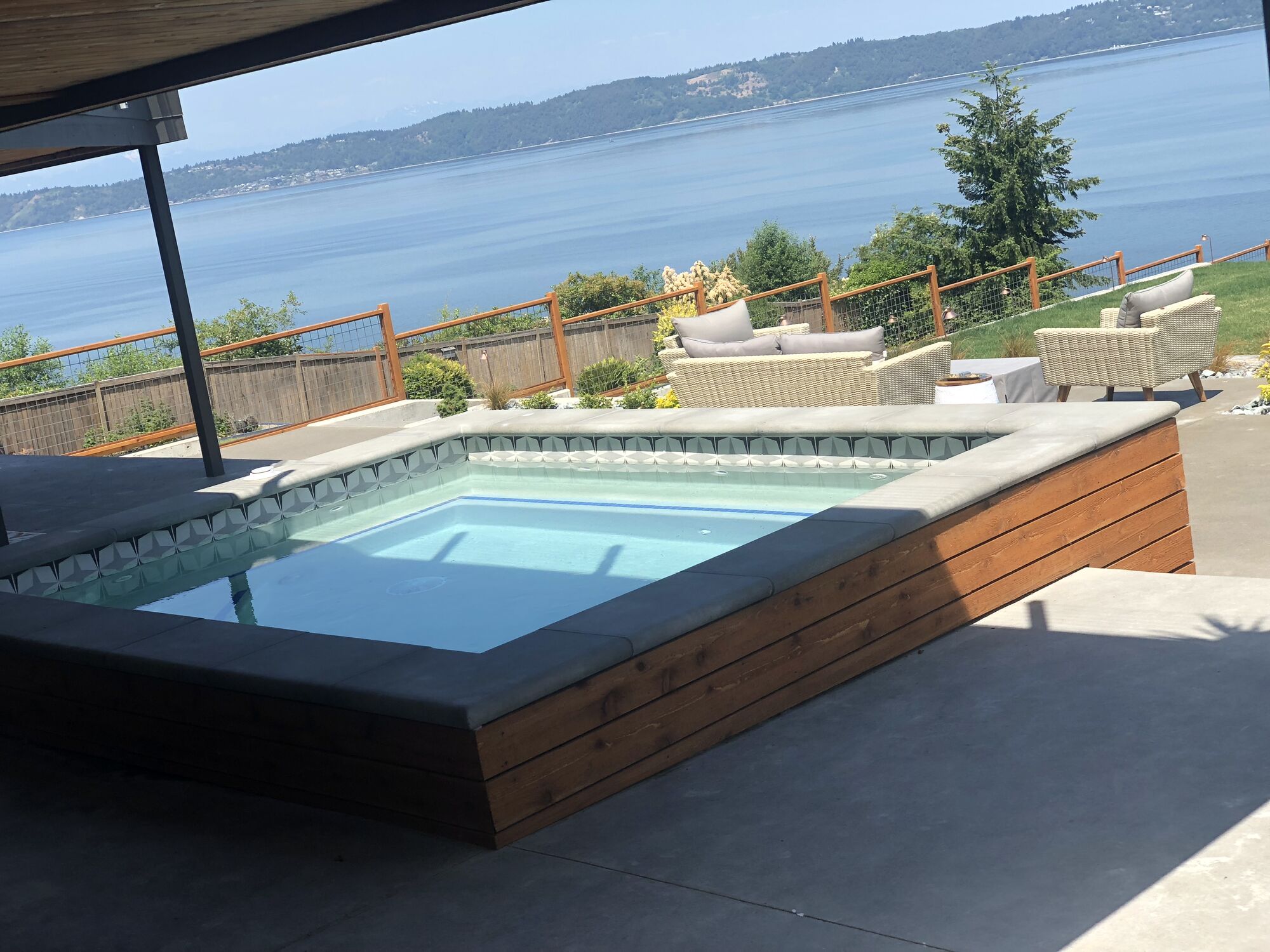 PNW Pools & Concrete
